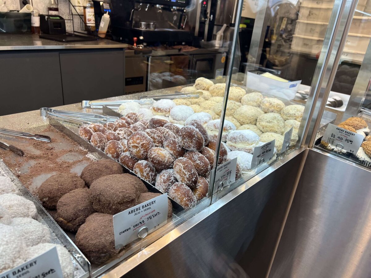 【ソウル】済州島で人気のドーナツ店「ABEBE BAKERY(아베베베이카리)」ご紹介！ | カッチかんこくご